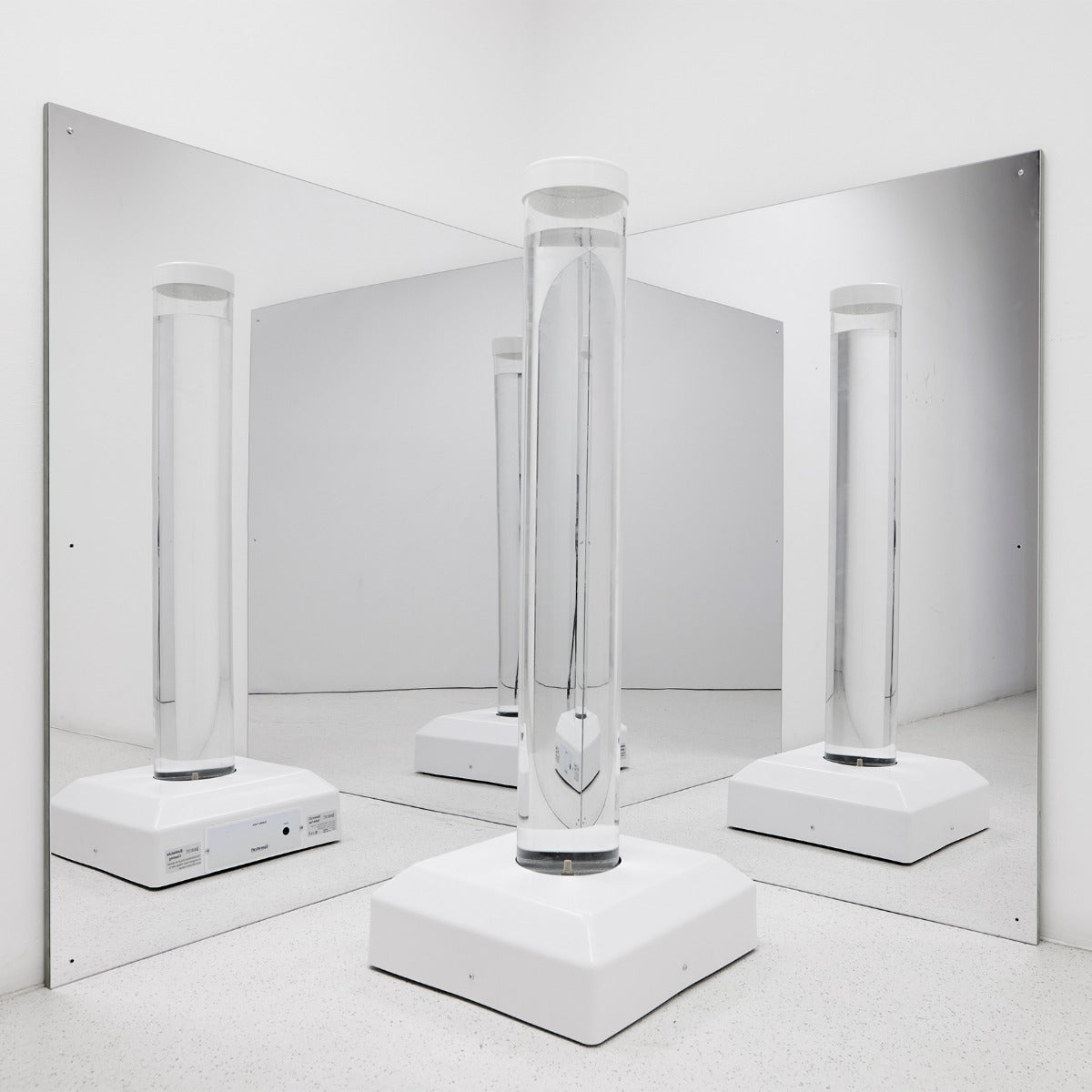 Acrylic Bubble Tube Mirrors | Fun & Function